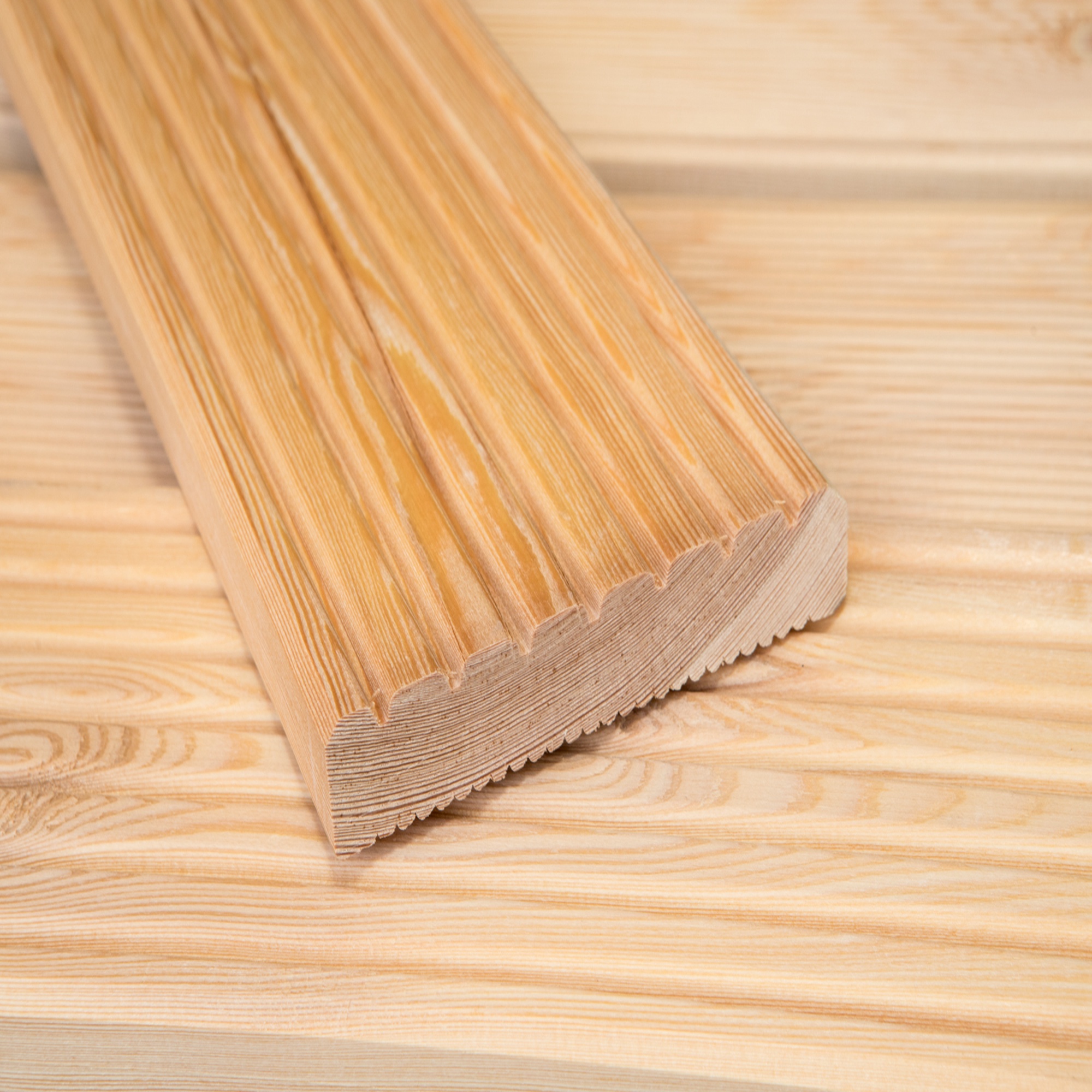 Terrassilaud LARIX WOOD, 300 cm x 14.2 cm x 2.7 cm, pruun - Krauta.ee