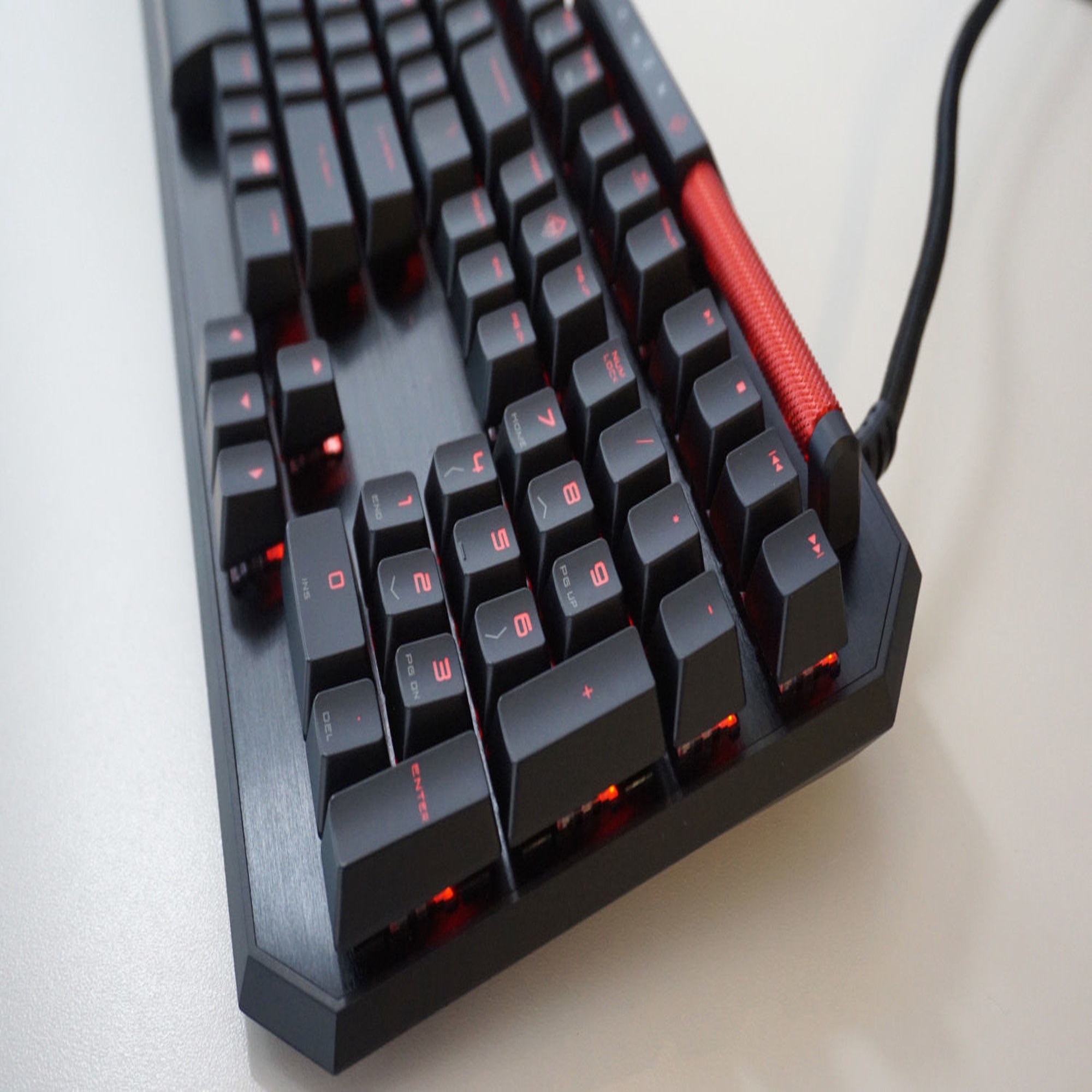 Klaviatūra HP Omen HP Optical-Mechanical Blue EN, juoda - 1a.lt